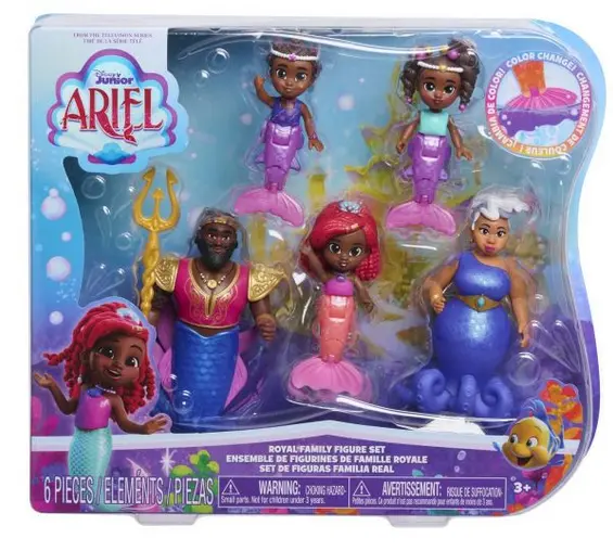 Ariel Royal Family Figure Set - Pennells Garden Centres